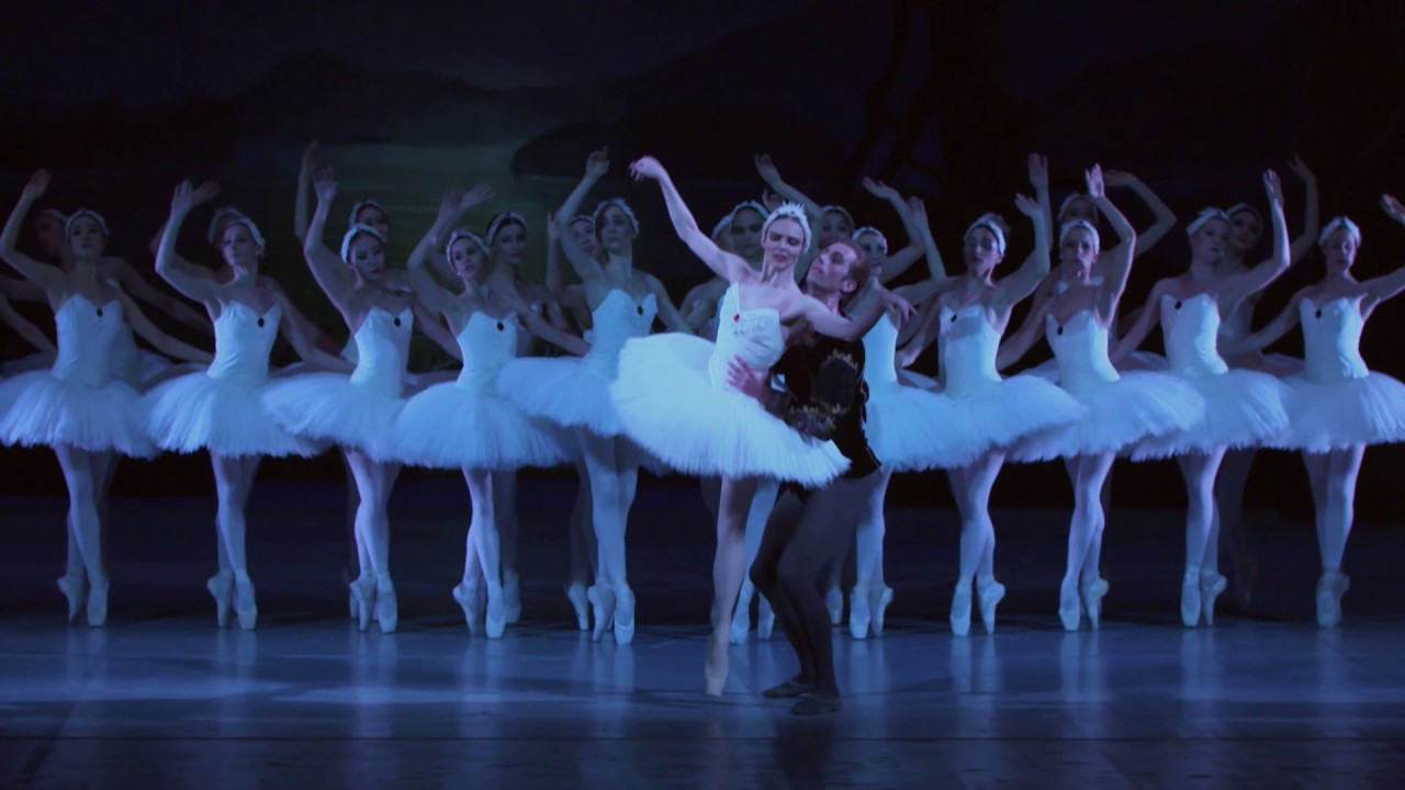 A HATTYÚK TAVA - YouTube