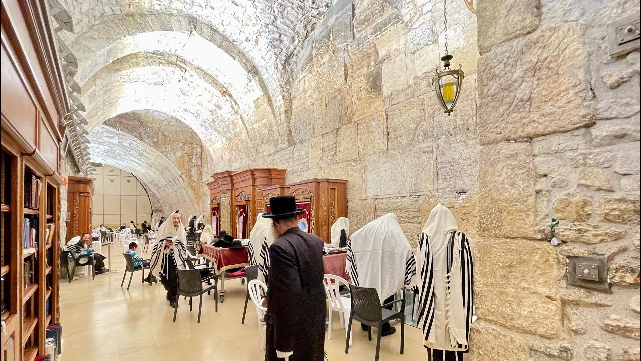Wilson's Arch Hebrew Keshet Vilson Jerusalem - YouTube