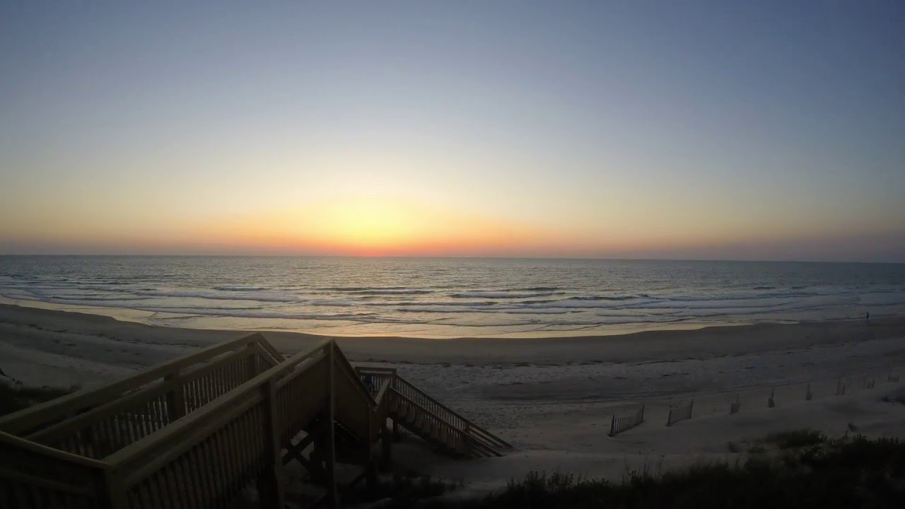 Corolla, North Carolina Full-length Sunrise Over the Ocean (Outer Banks ...