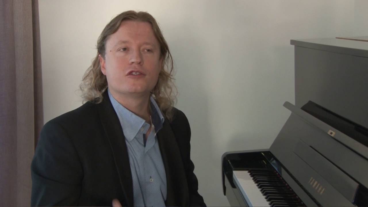 Thomas Alexander Pianist - YouTube