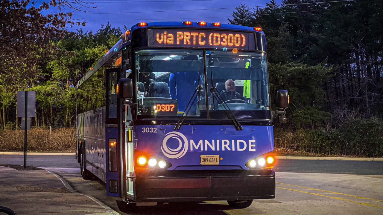 [Sound Recording] PRTC 2019 MCI D4500CT Commuter Coach 3032 - YouTube