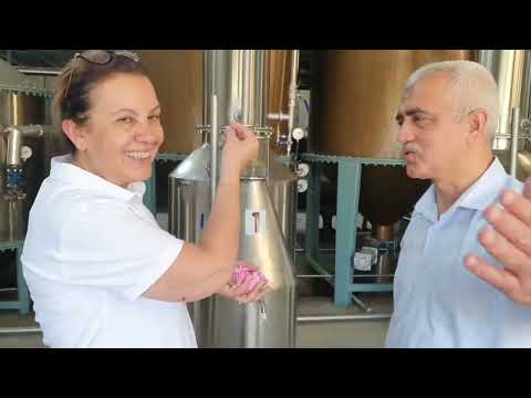 Burdur Yeşilova Harmanlı Köyü'nde bulunan gül çiftliği ve Polyetta gül yağı fabrikası ziyaretim!