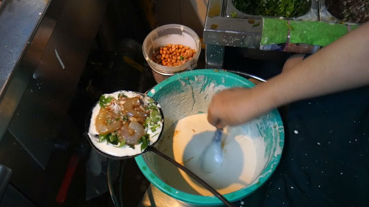 TRADITIONAL TEOCHEW CRISPY OYSTER CAKE【炸蚝饼 | 煎蚝饼】 - YouTube