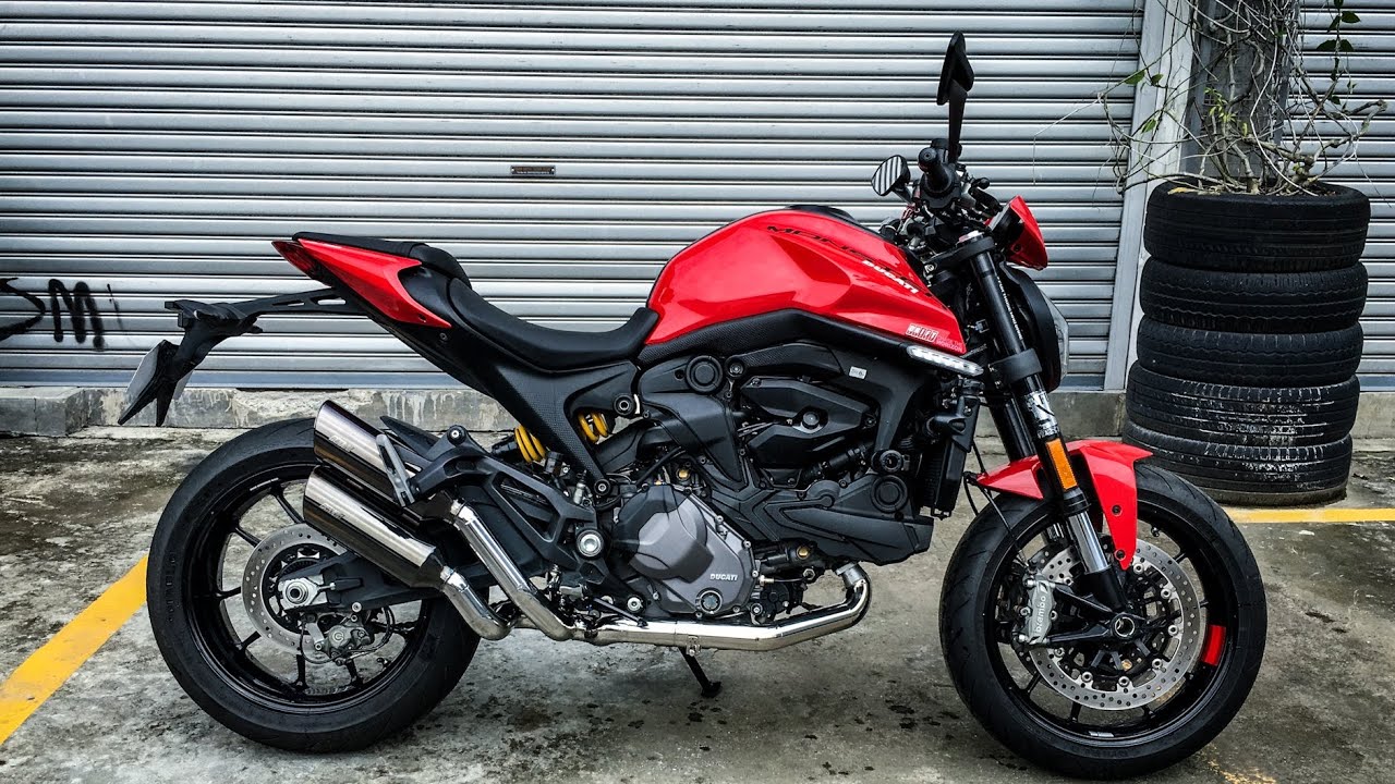 Full exhaust system on a 2022 Ducati Monster Plus - YouTube