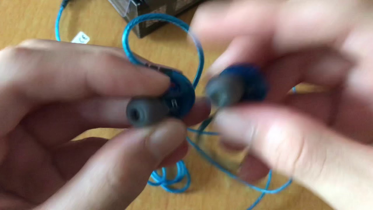 Beevo headphones - YouTube