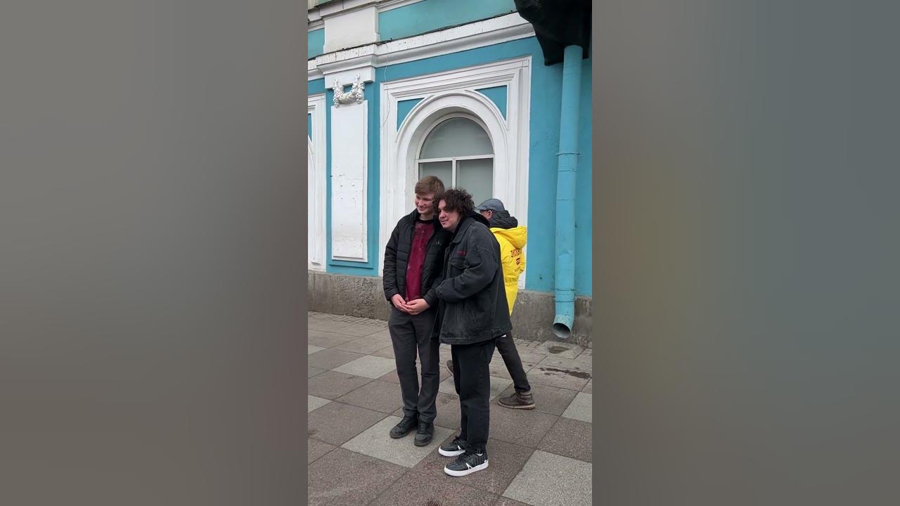 Шли по Питеру решил вспомнить молодость А вообще не забывай свои
