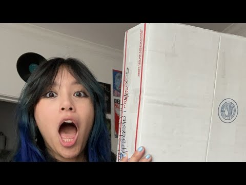 Opening a BIG PO box! - YouTube