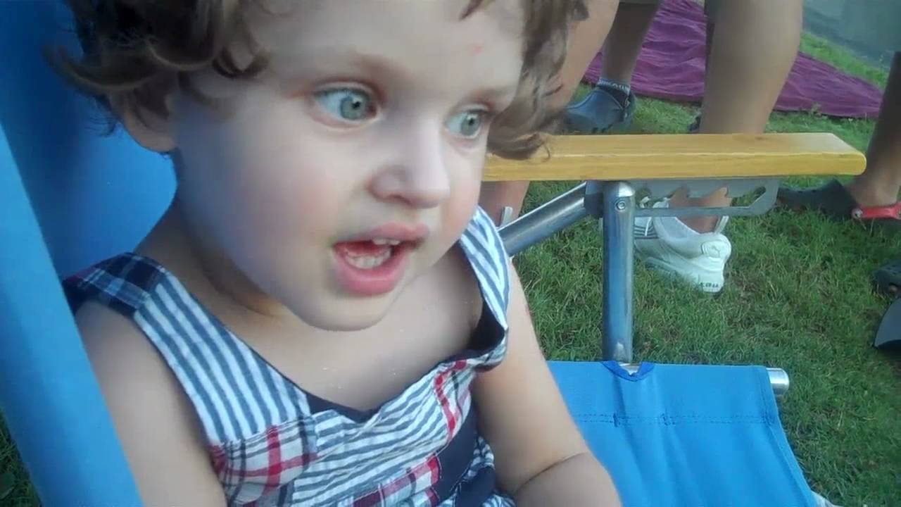 Ella's latest single - YouTube