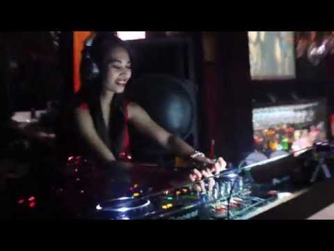 DJ Amelly Latisha @Beyondbar JKT 2014 By ZD Enterprise