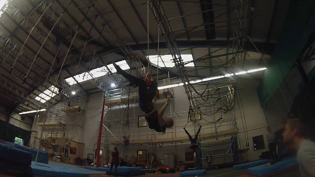 Trapeze Training - YouTube