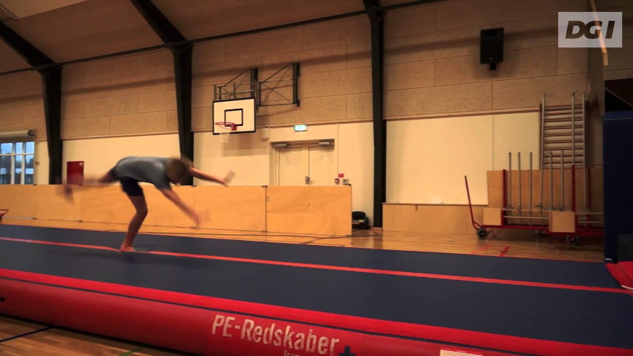 Gymnastikpyramiden - Araberspring - YouTube