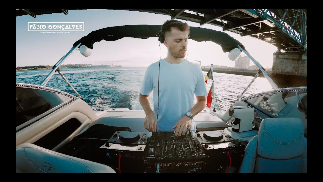 FÁBIO GONÇALVES ON A BOAT FROM RIO LIMA (VIANA DO CASTELO) 🇵🇹 - YouTube