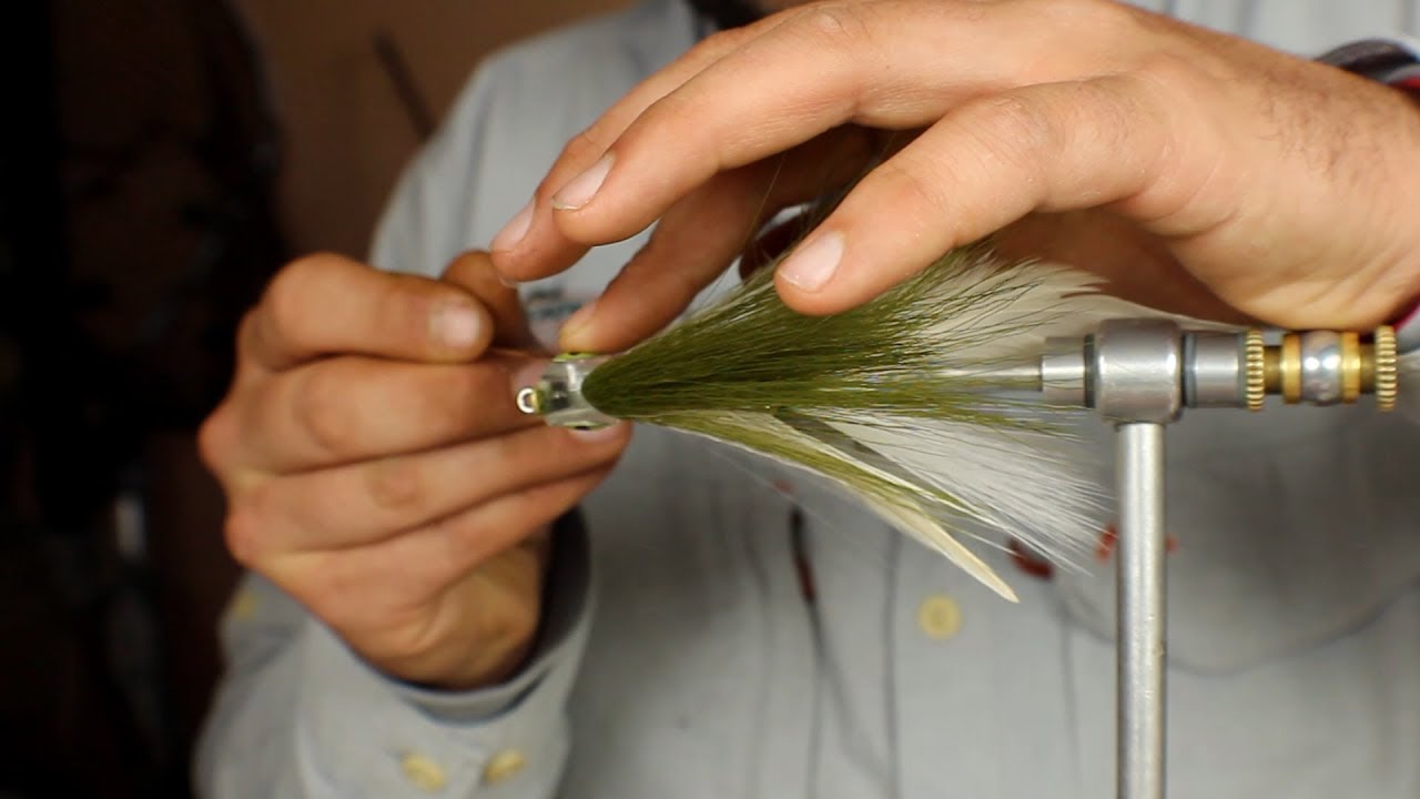 Fly Tying: Fish-Mask Double Deceiver - YouTube