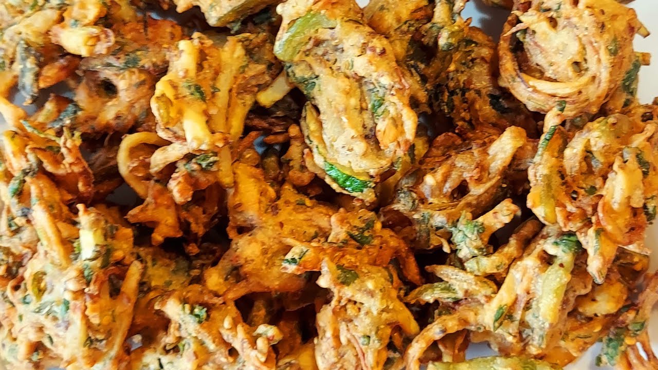Best Crispy Vegetable Pakoras Recipe - YouTube
