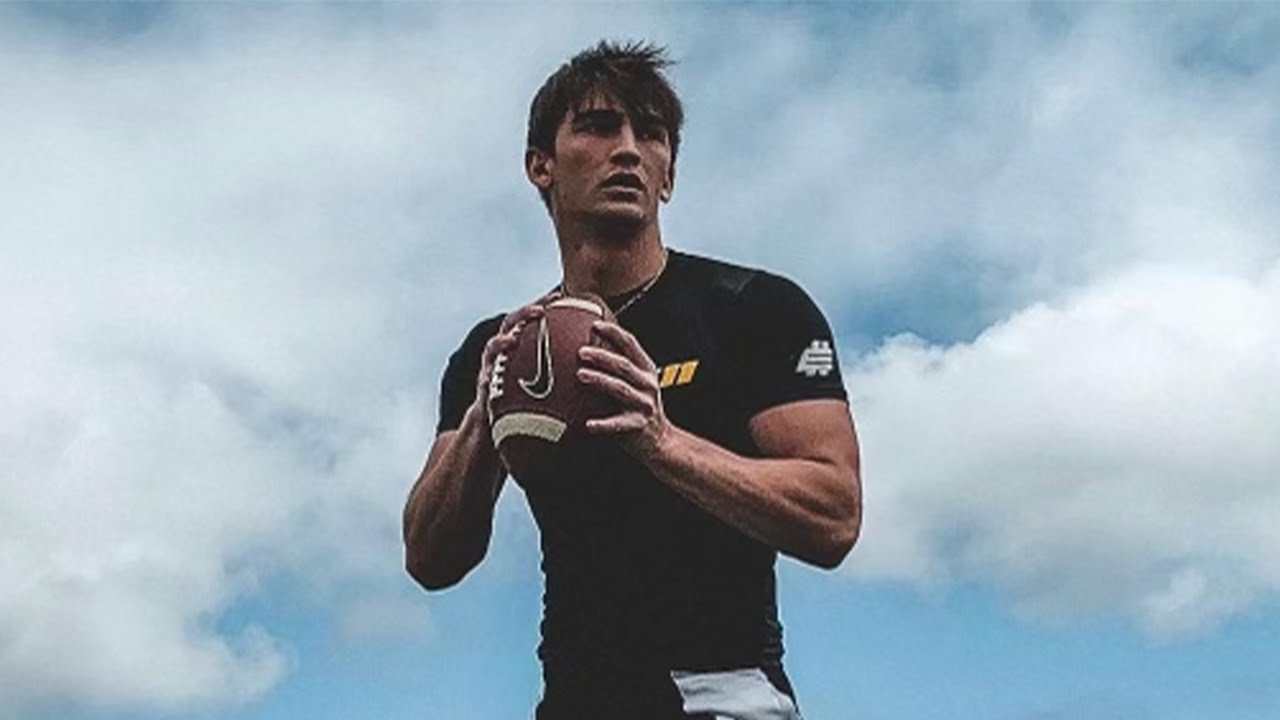 Episode 3 (Alex Brown) Bucknell University Wide Receiver - YouTube