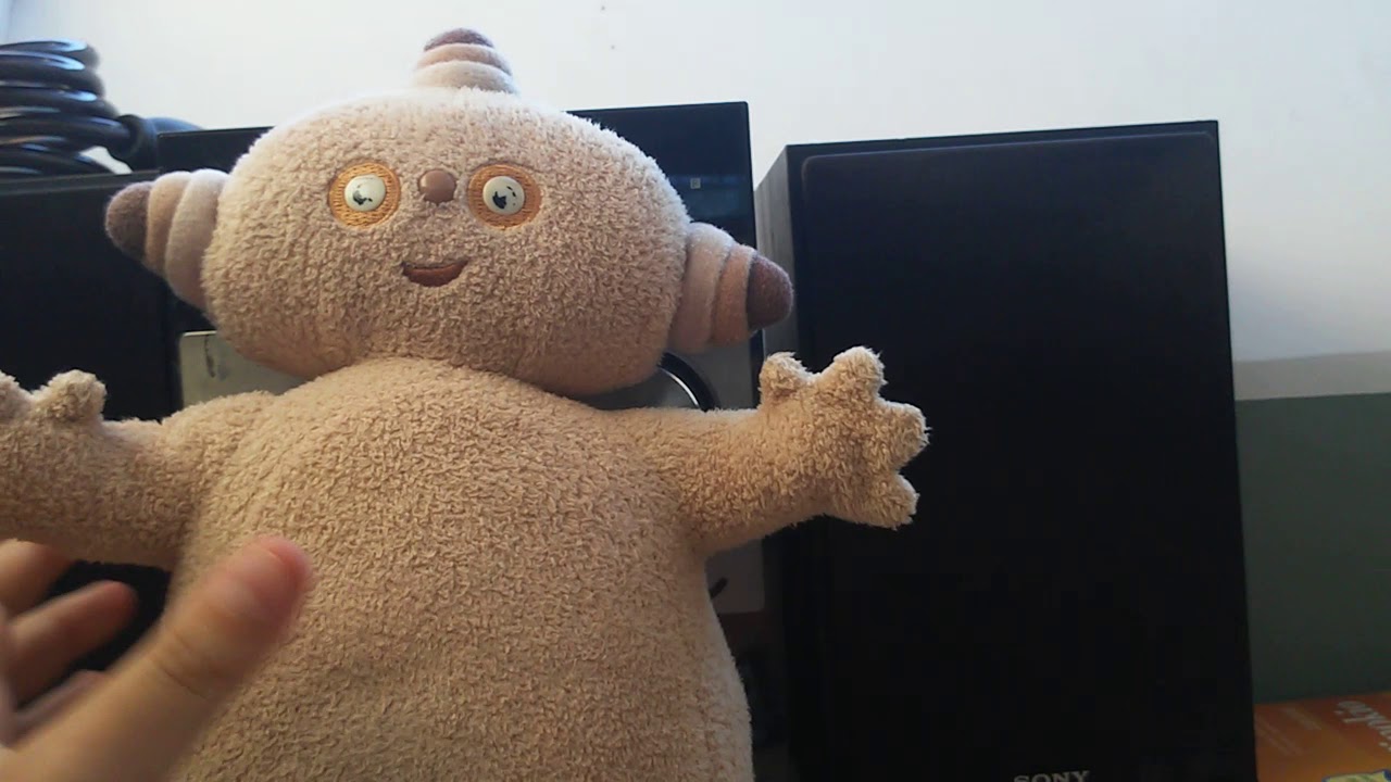 MAKA PAKA VS ŚWINKA PEPA(MAKA PAKA VS PEPPA PIG) - YouTube