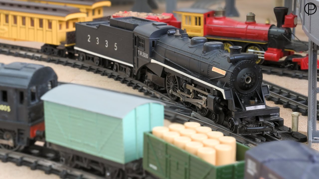 Tri-ang Railways R.54 TC Pacific Locomotive “Hiawatha” - YouTube