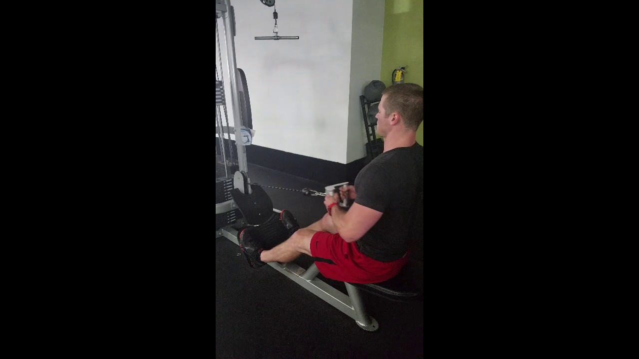 Seated Cable Row Close Parallel Grip - YouTube