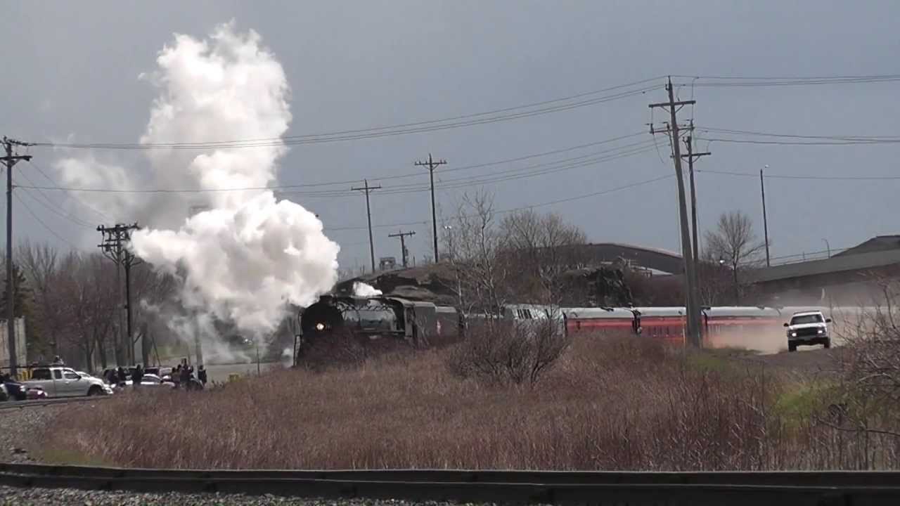Milwaukee Road 261 steam locomotive in Duluth Minnesota - YouTube