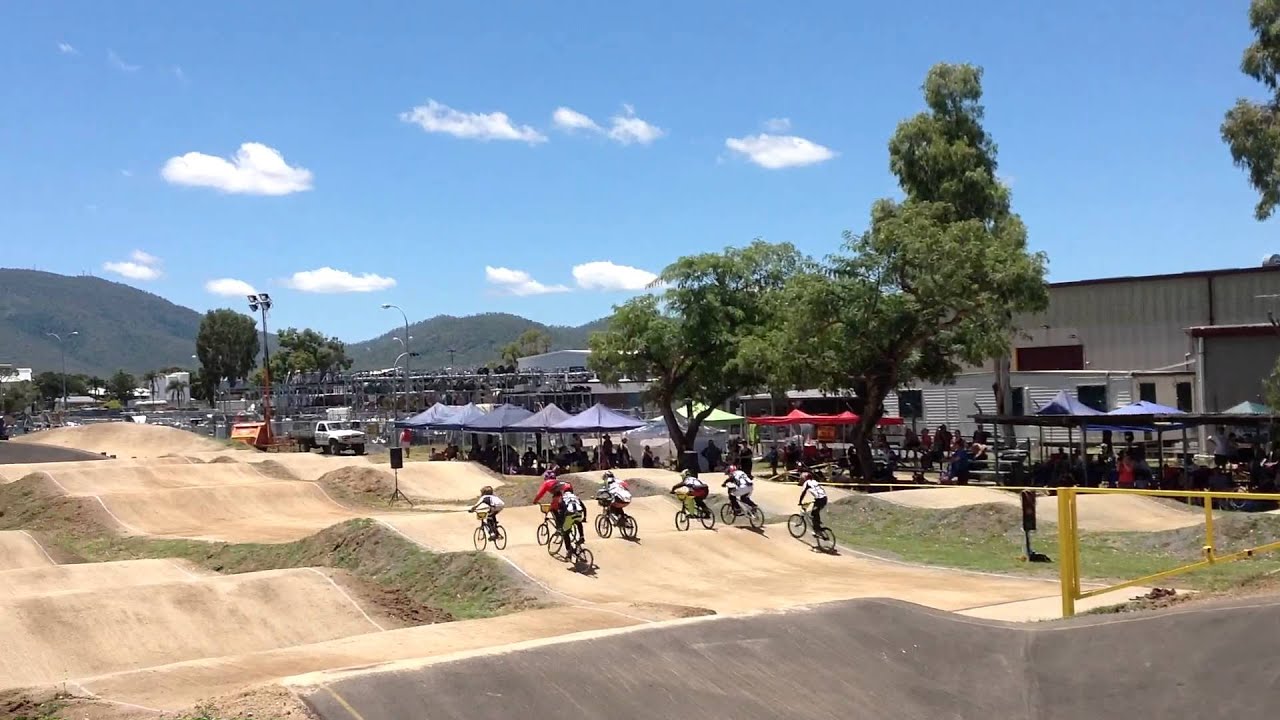 Mackenzie Allan BMX 13yr boys final Rocky Rumble 2016 - YouTube