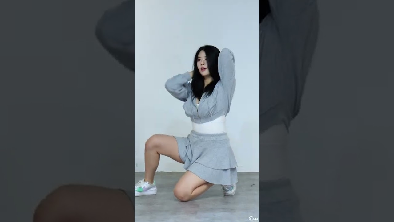 220521 블레이즈 '해나'（BLAZE 'HaeNa'）'나도 여자예요' 실내 단독공연 4K 세로직캠 by Raon - YouTube