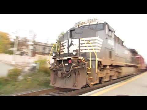 NORFOLK SOUTHERN DPU! CP 8871 and NS 4694 on CP 528 at Streetsville! - YouTube