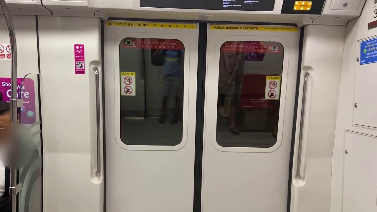 [SMRT] Robot Speaker! - C151C 701/702 - Somerset To Orchard - YouTube