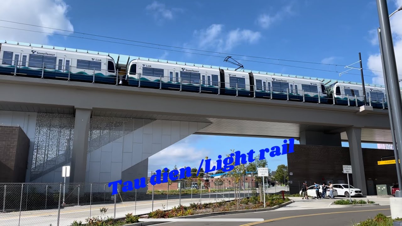 Trai nghiem tau dien / light rail - YouTube