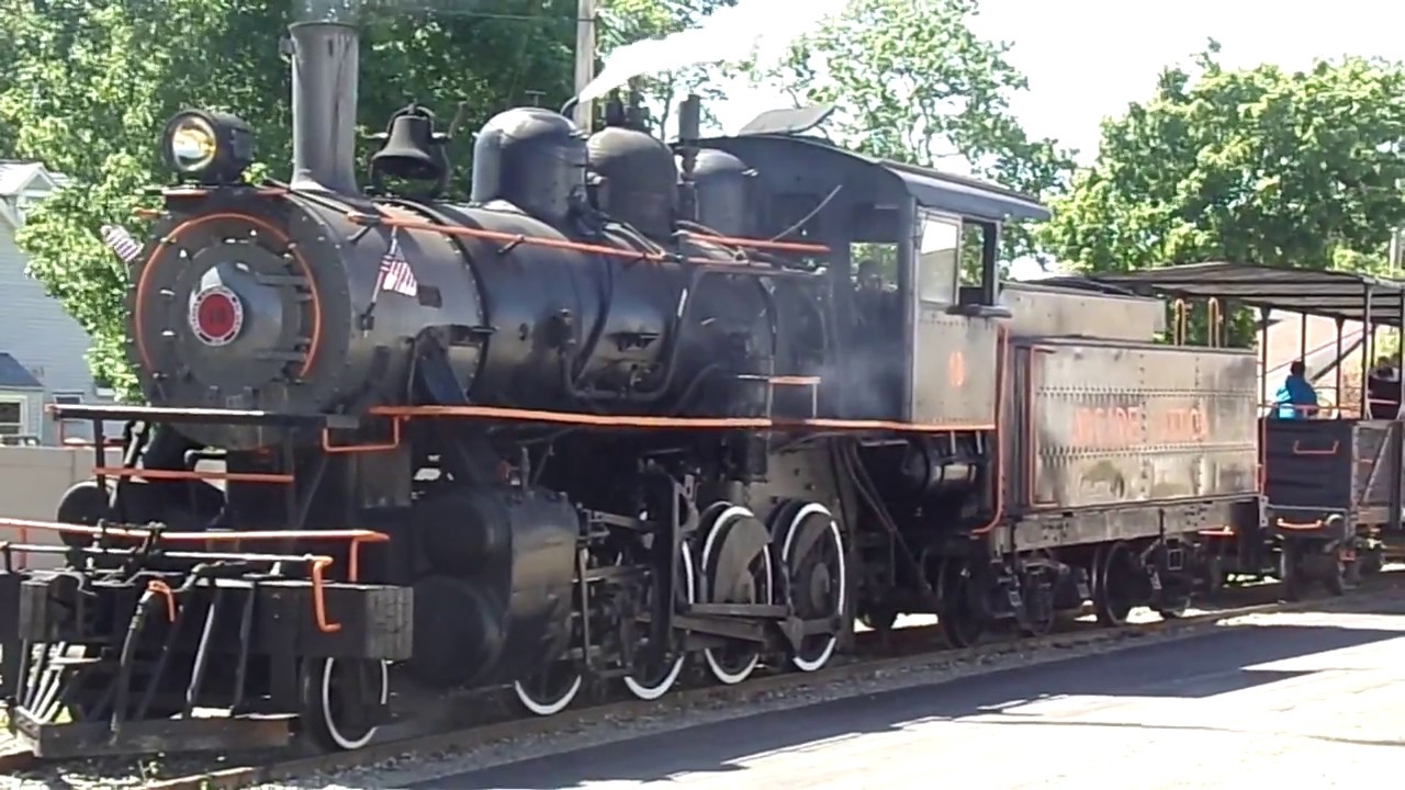 Arcade & Attica #18 Steam Locomotive Idling - YouTube