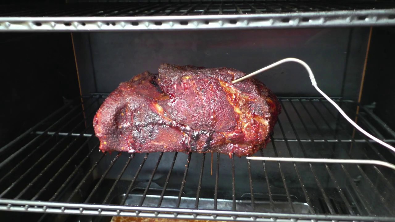 Pit Boss Copperhead Smoker 1 Year Later - YouTube