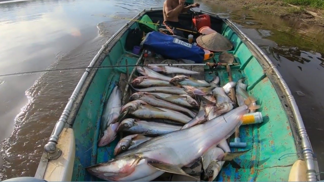Lure handmade yang sangat mematikan buat ikan tebirin ‼️Auto panen ...