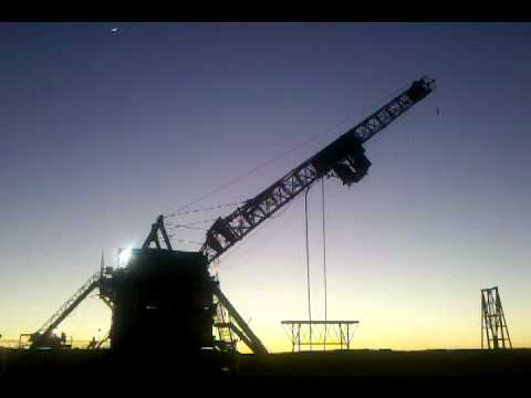 Rigging Up: Raising the Derrick - YouTube