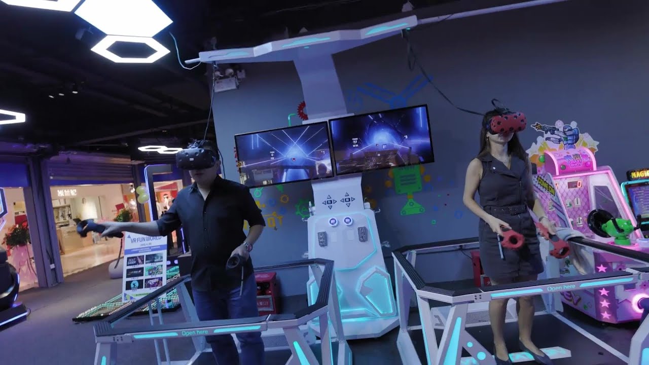 Put on VR glasses and enter the virtual game world that breaks through ...