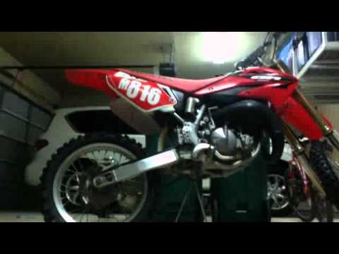 CR85rb Expert Start-up(2005 model)AWESOME!! - YouTube
