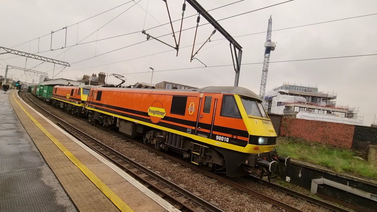 Closely Observed Random Trains Volume Fifteen - YouTube