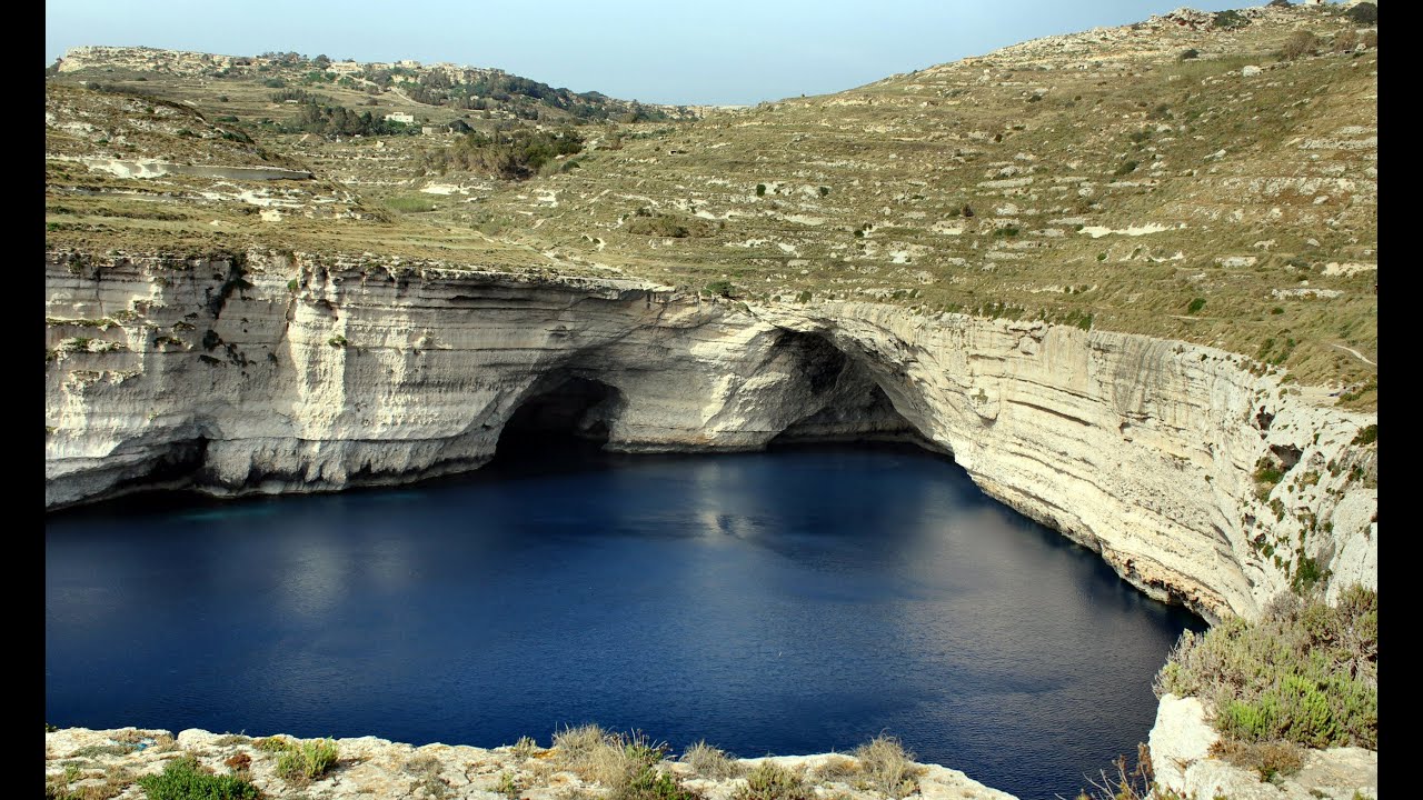 Malta Trek: Mtaħleb, April 2011 - YouTube
