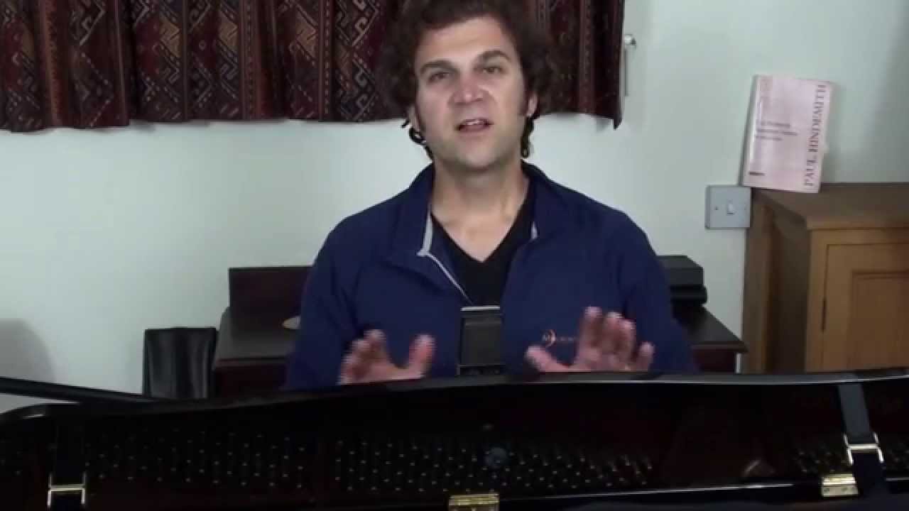 Singing Lessons for Beginners - Female Voices - YouTube