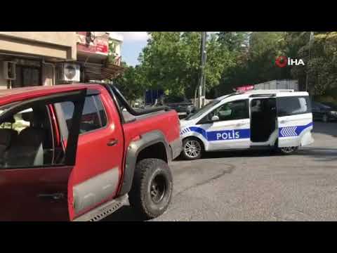 Siteden çaldığı araç ile 9 araca çarpıp, bahçe duvarını yıktı