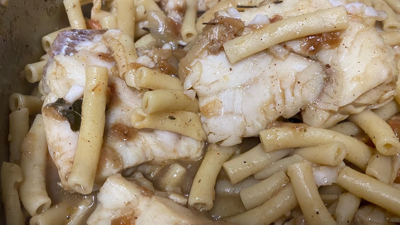 Macaroni with fish for Christmas - YouTube