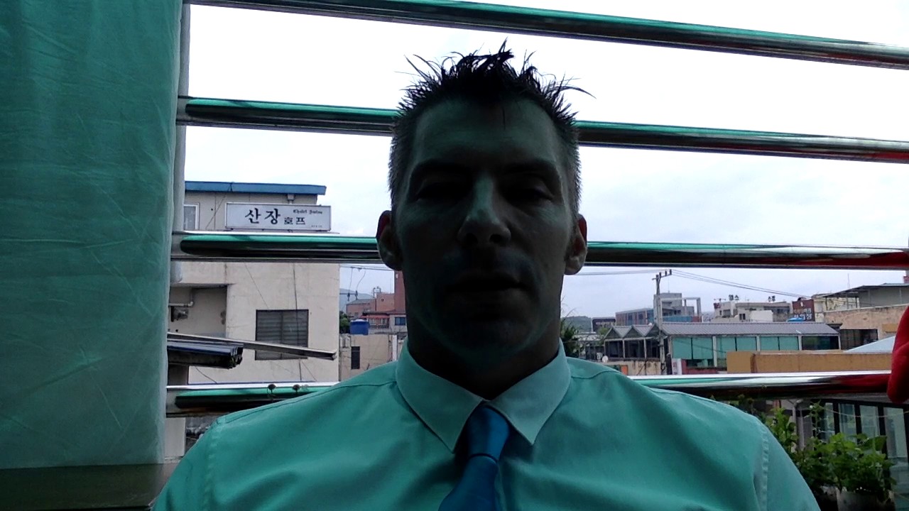 Damii English 3 - YouTube