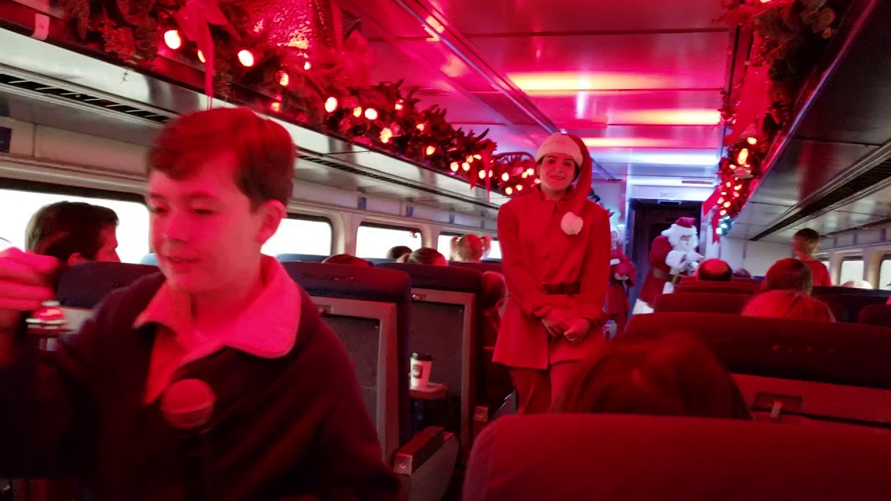 Polar Express Chicago - Santa Boards the Train (12/2/2018) - YouTube