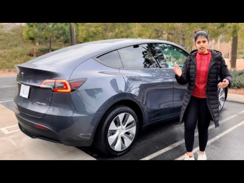 NEW CAR TOUR!!!! 2023 Tesla Model Y Tour - YouTube