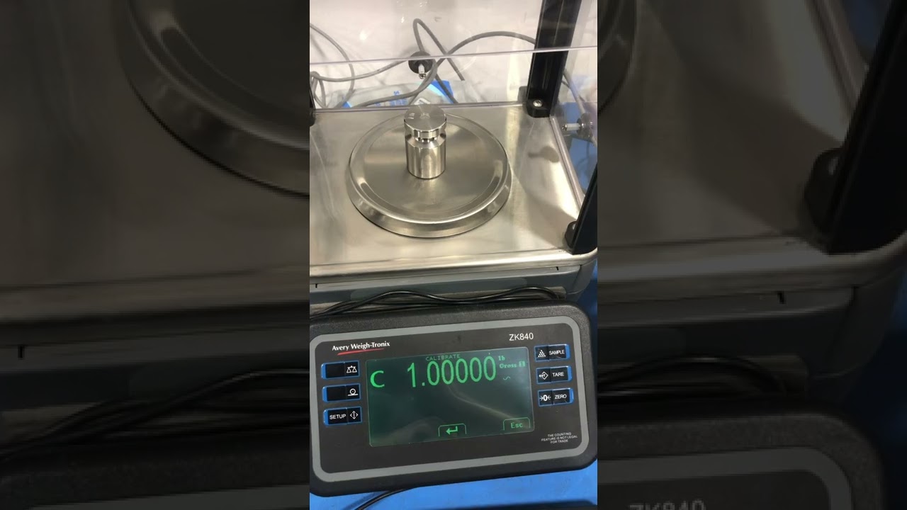 Calibration adjustment of a Weightronix ZK840 - YouTube