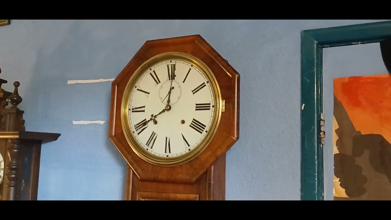 Clock chime 8 - YouTube