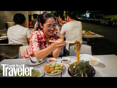 Where You Should Eat in Phnom Penh According to a Pro Chef | Condé Nast Traveler
