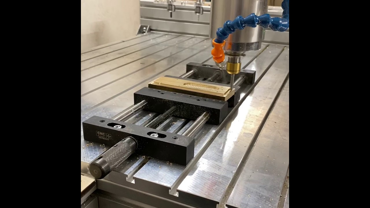 DIY atc cnc router - Brass makerknife frontplate - YouTube