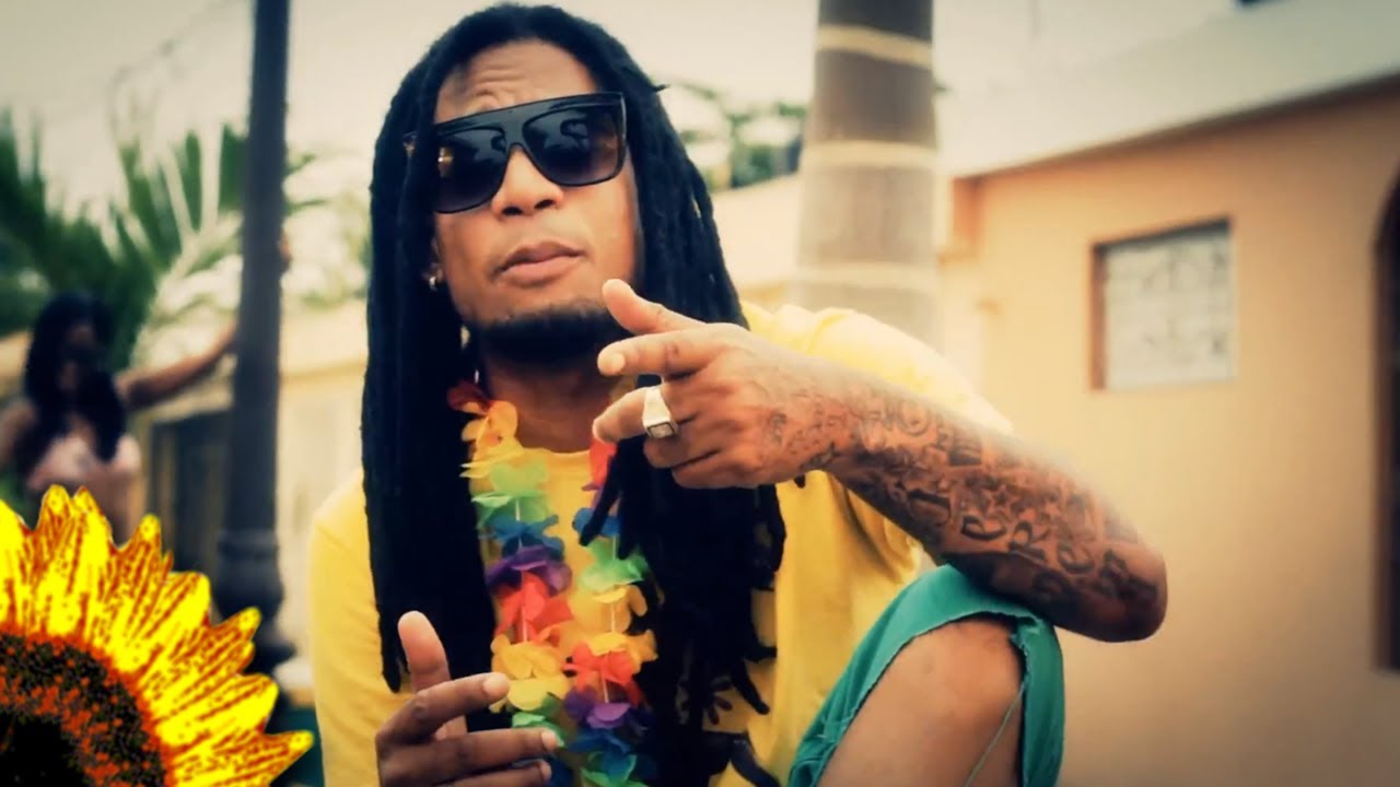 ECHALE AGUA | Vakero - YouTube