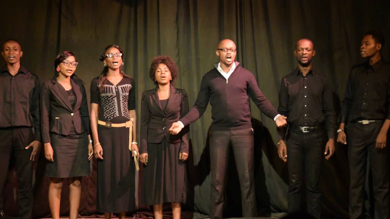 Ya mado de Fabregas en mode Chorale - YouTube