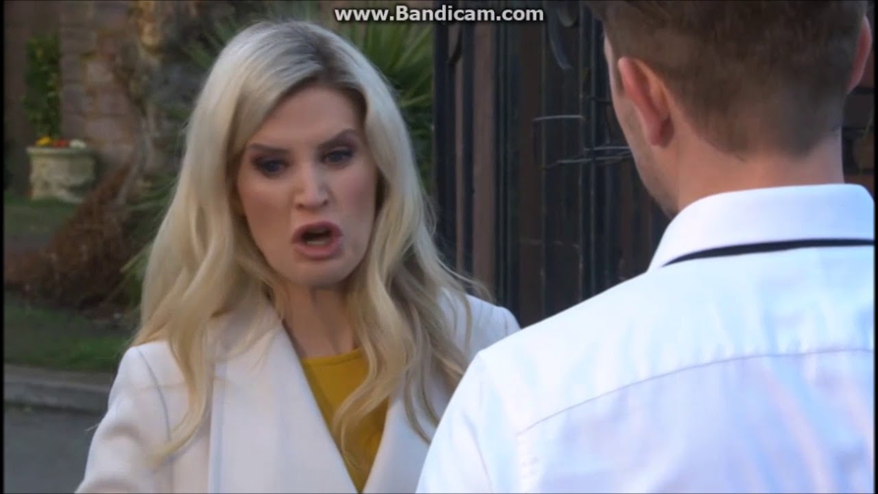Hollyoaks - Mandy opens up to Darren - YouTube