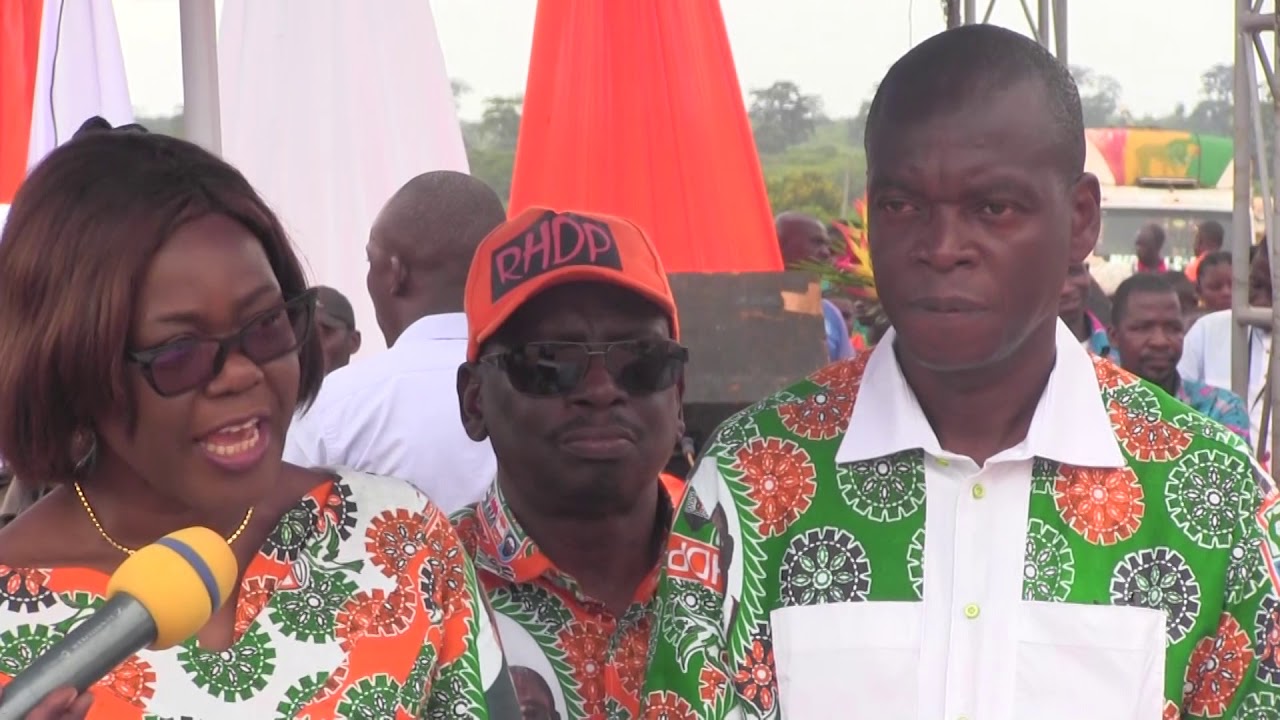 Politique : Investiture du nouveau maire de Bonon - YouTube